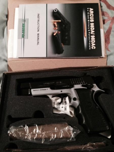 Bulgarian Arcus 98DAC 9mm Compact 4.0" 13+1 Two-Tone HG1015T-N - Hand Guns